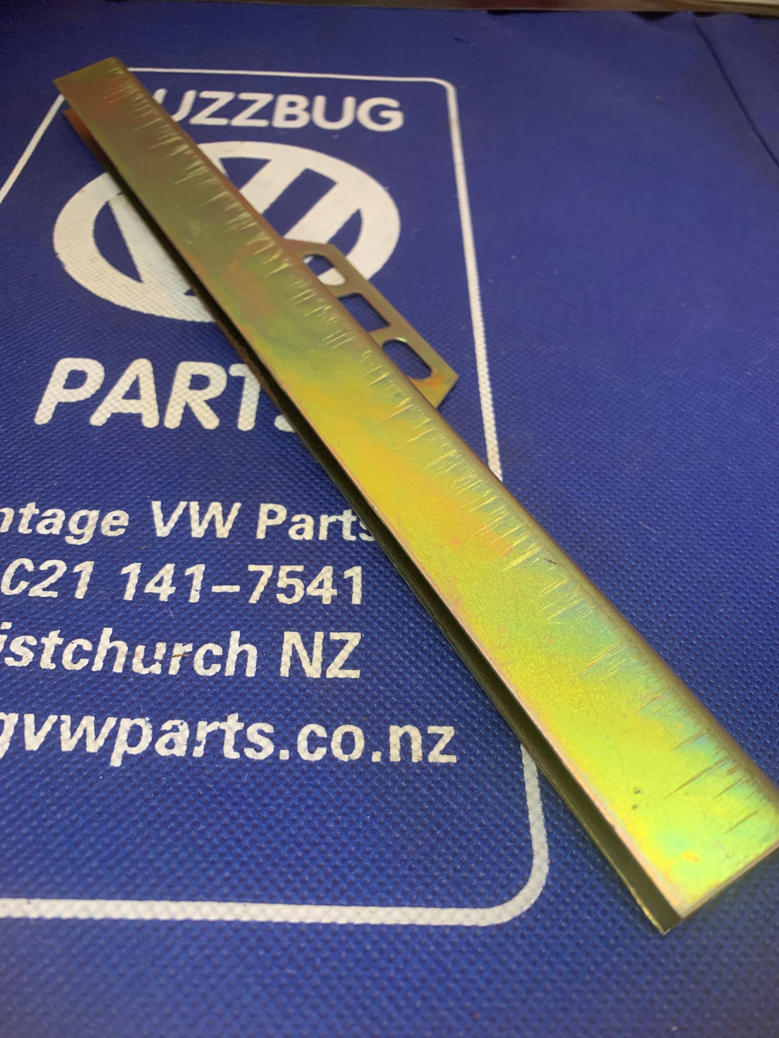 Window Lift Channel, Kombi – Buzzbug VW Parts