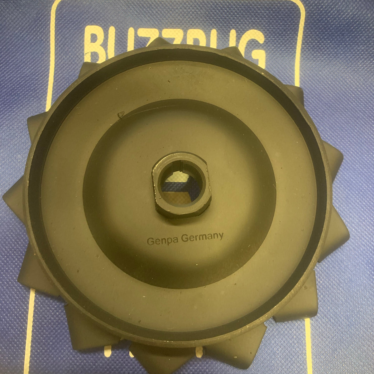 12Volt Pulley (Fins), Beetle – Buzzbug VW Parts