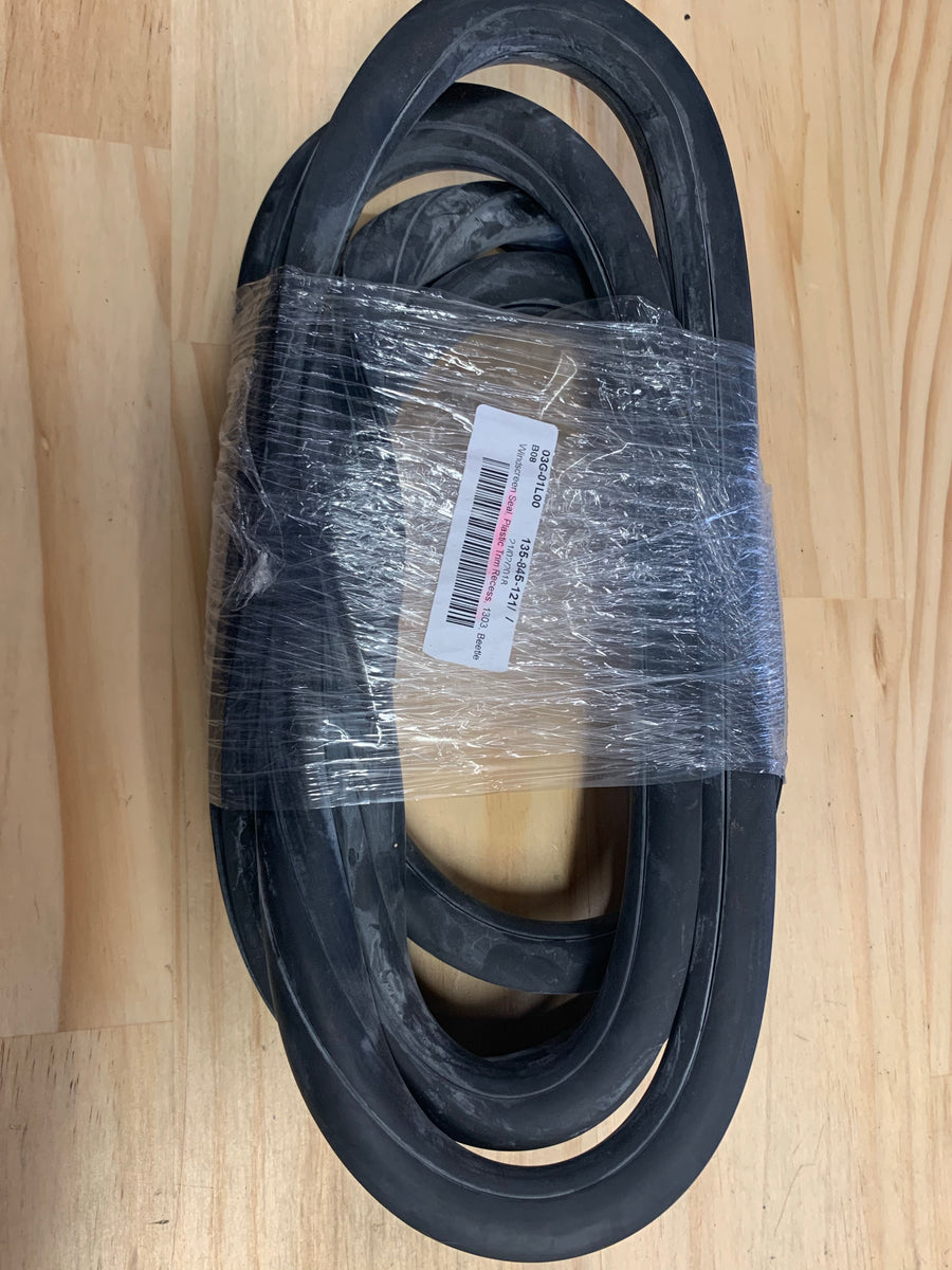 FRONT Windscreen Seal w/groove, Beetle 1303 – Buzzbug VW Parts