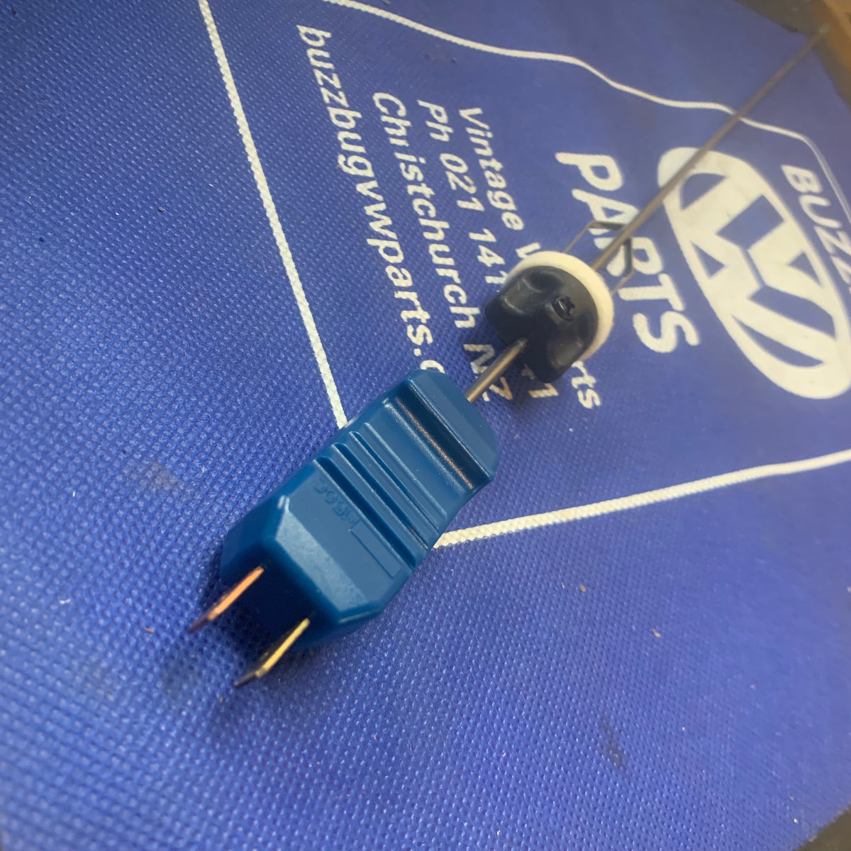 Oil Temperature dipstick Sender – Buzzbug VW Parts