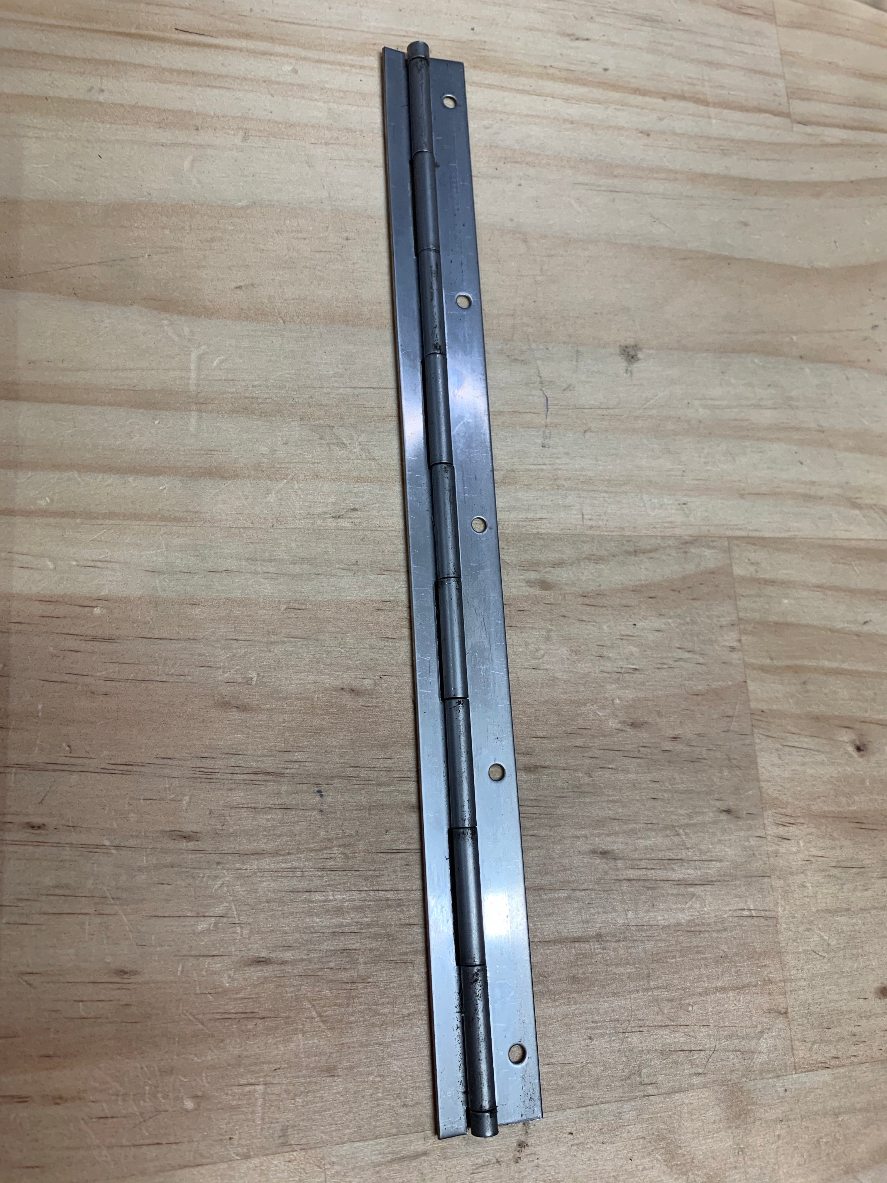 Hinge for Pop-Out Window, Kombi 1955-67 – Buzzbug VW Parts