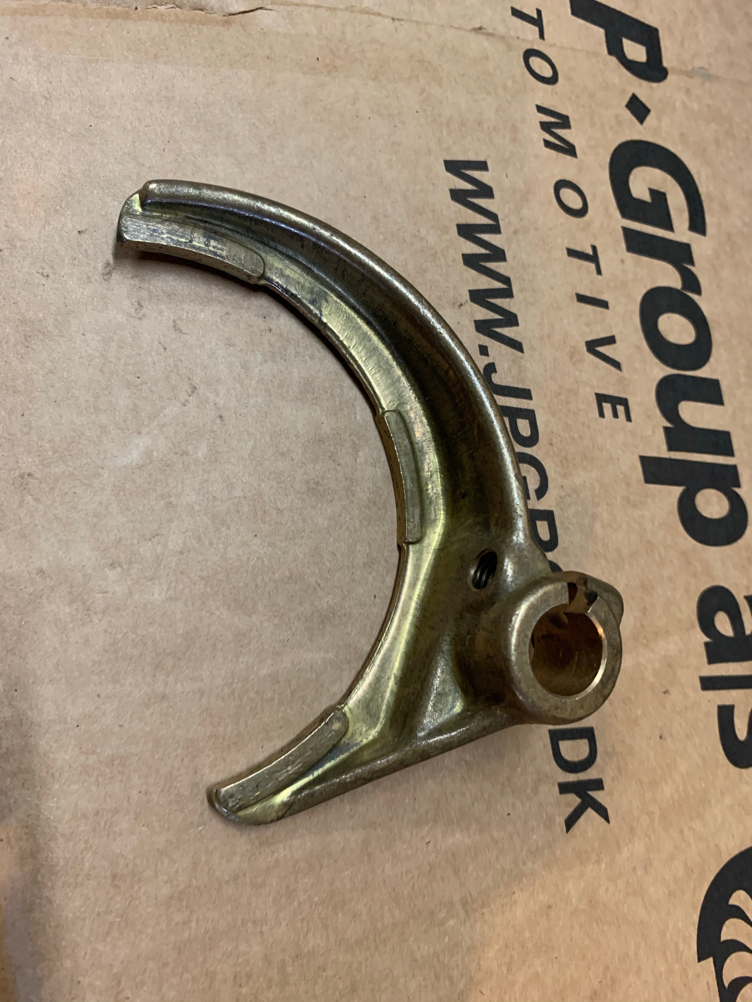 3rd-4th Shift Fork, Type 1 – Buzzbug VW Parts