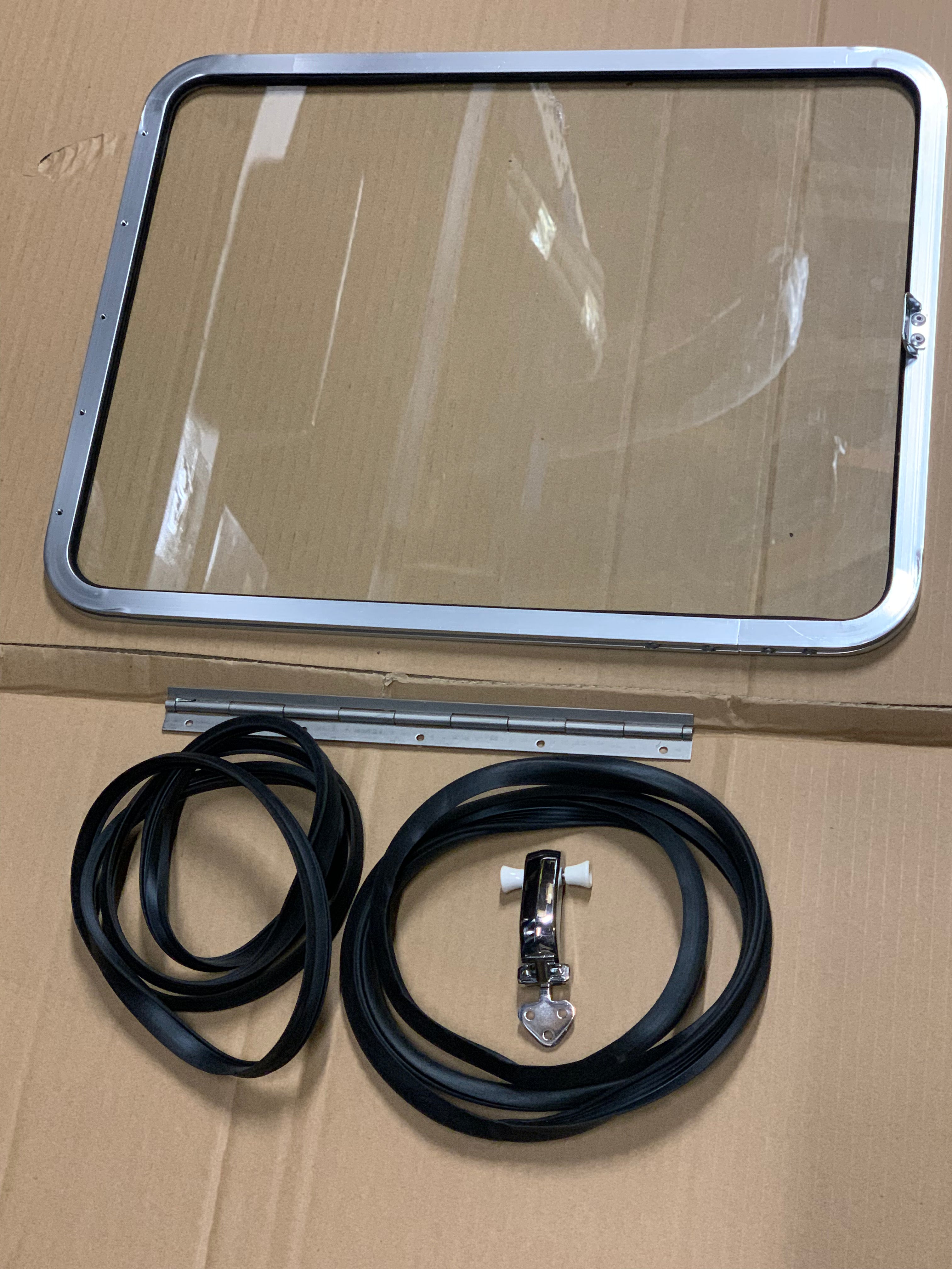 Clear Pop-Out Side Window KIT, Kombi 1955-67 – Buzzbug VW Parts