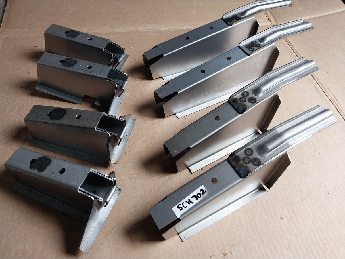 Jacking Point & Outrigger KIT, Kombi 1968-79 – Buzzbug VW Parts